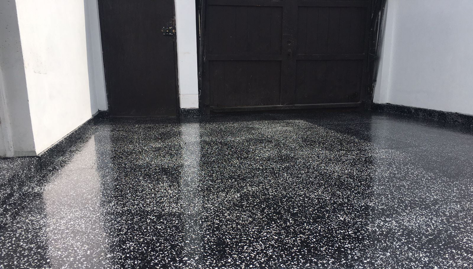 Pisos en Granito Epóxico – Epoximania Peru
